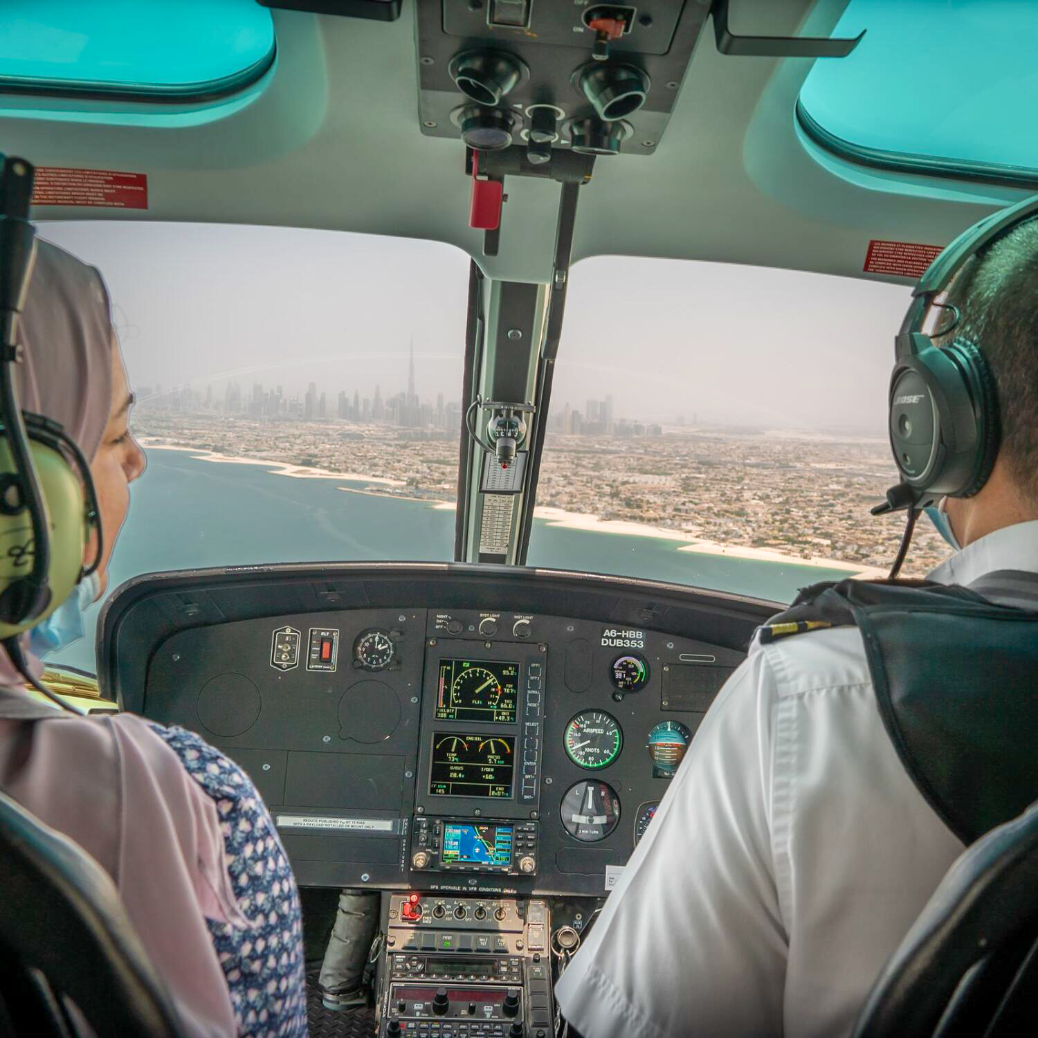 Helicopter Tour Over Dubai by HeliDubai!